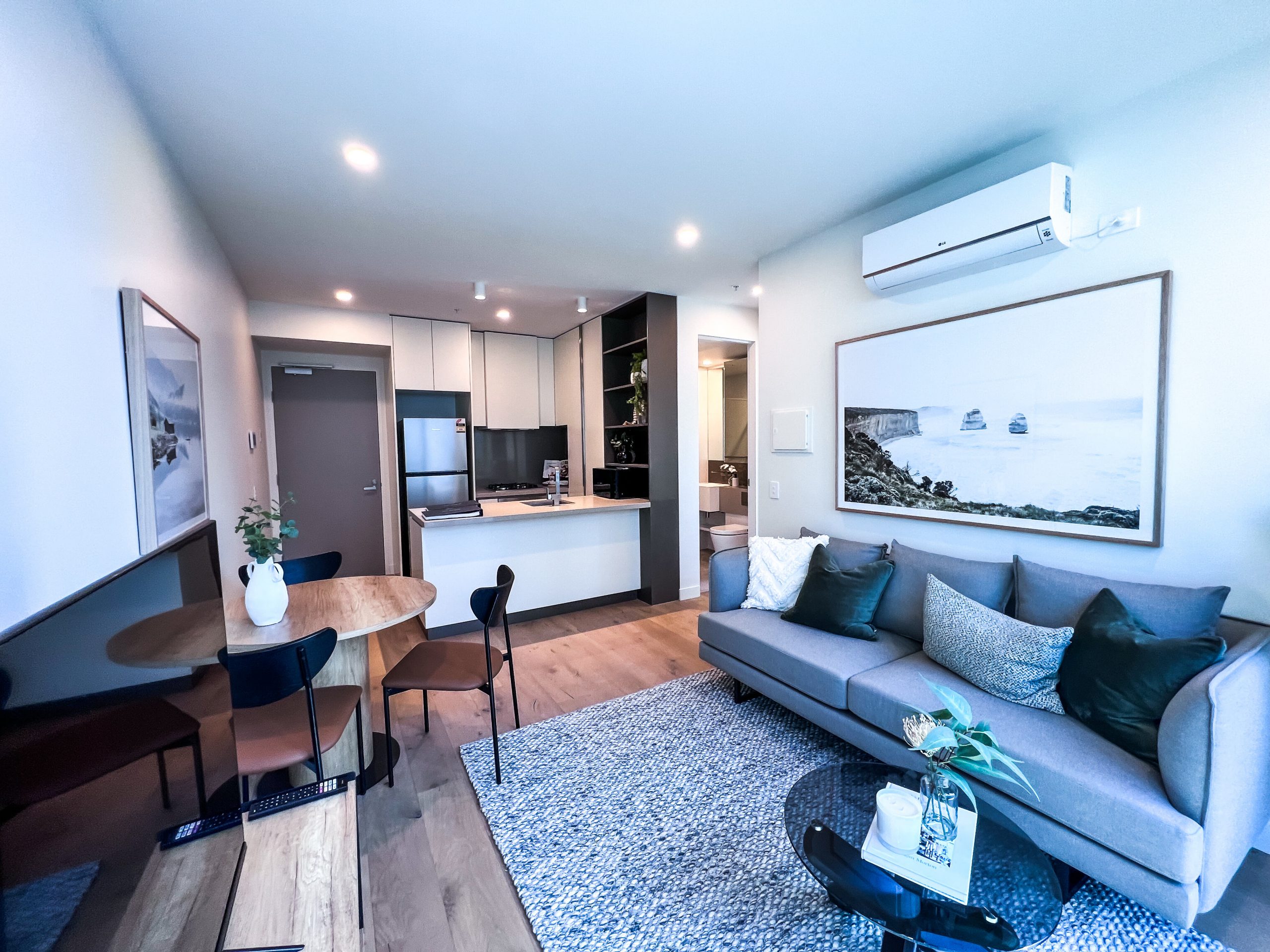 One Bedroom Family Apartment - Aspire - Melbourne